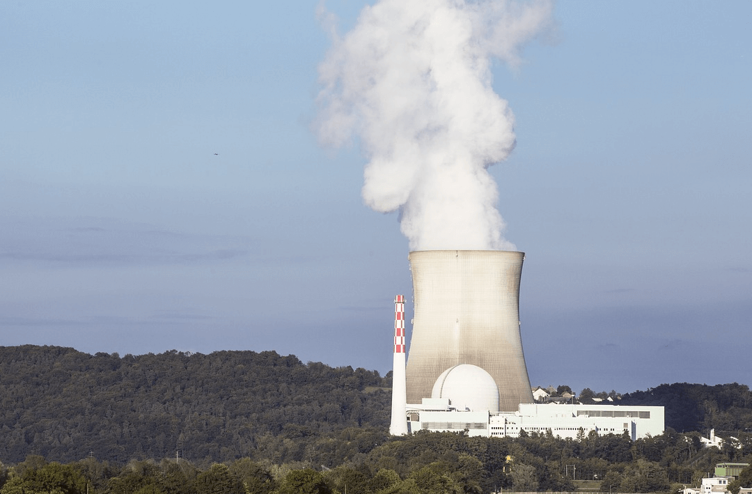 Senador se expresa contra la energía nuclear en Puerto Rico